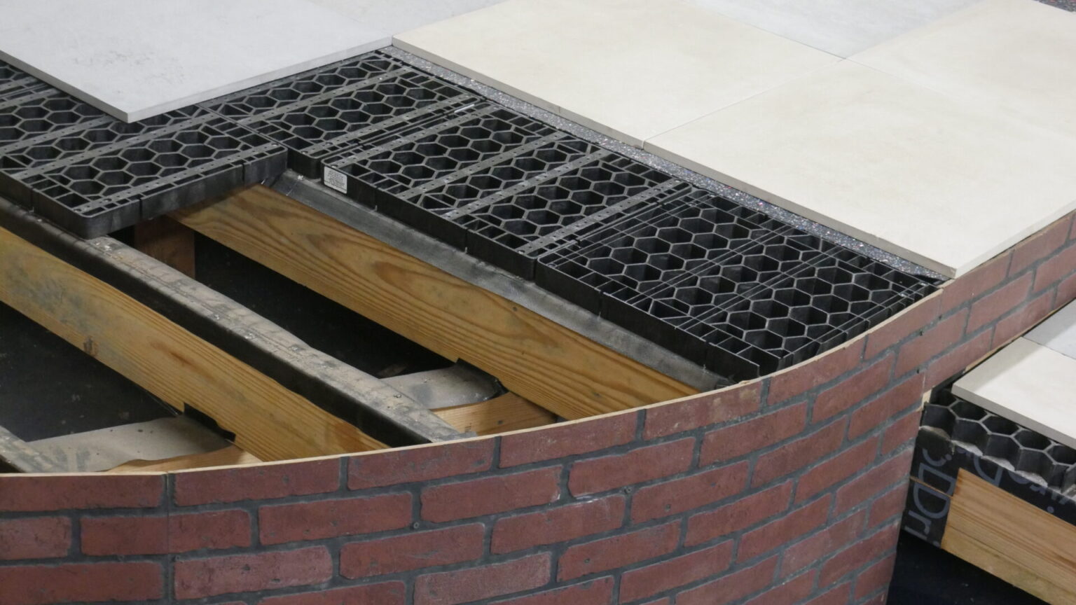 What to Expect When Putting Stones On a Deck - StoneDeks