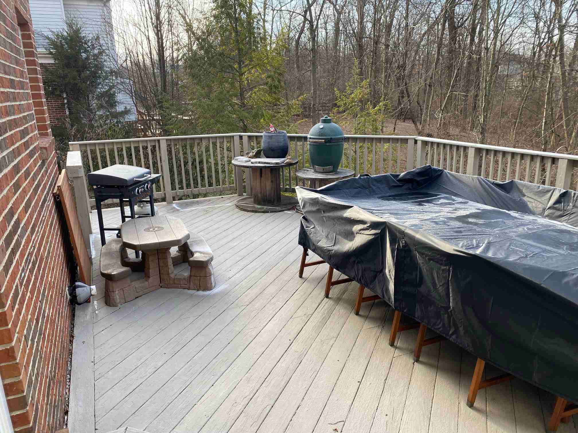 Porcelain Deck with StoneDeks System - StoneDeks